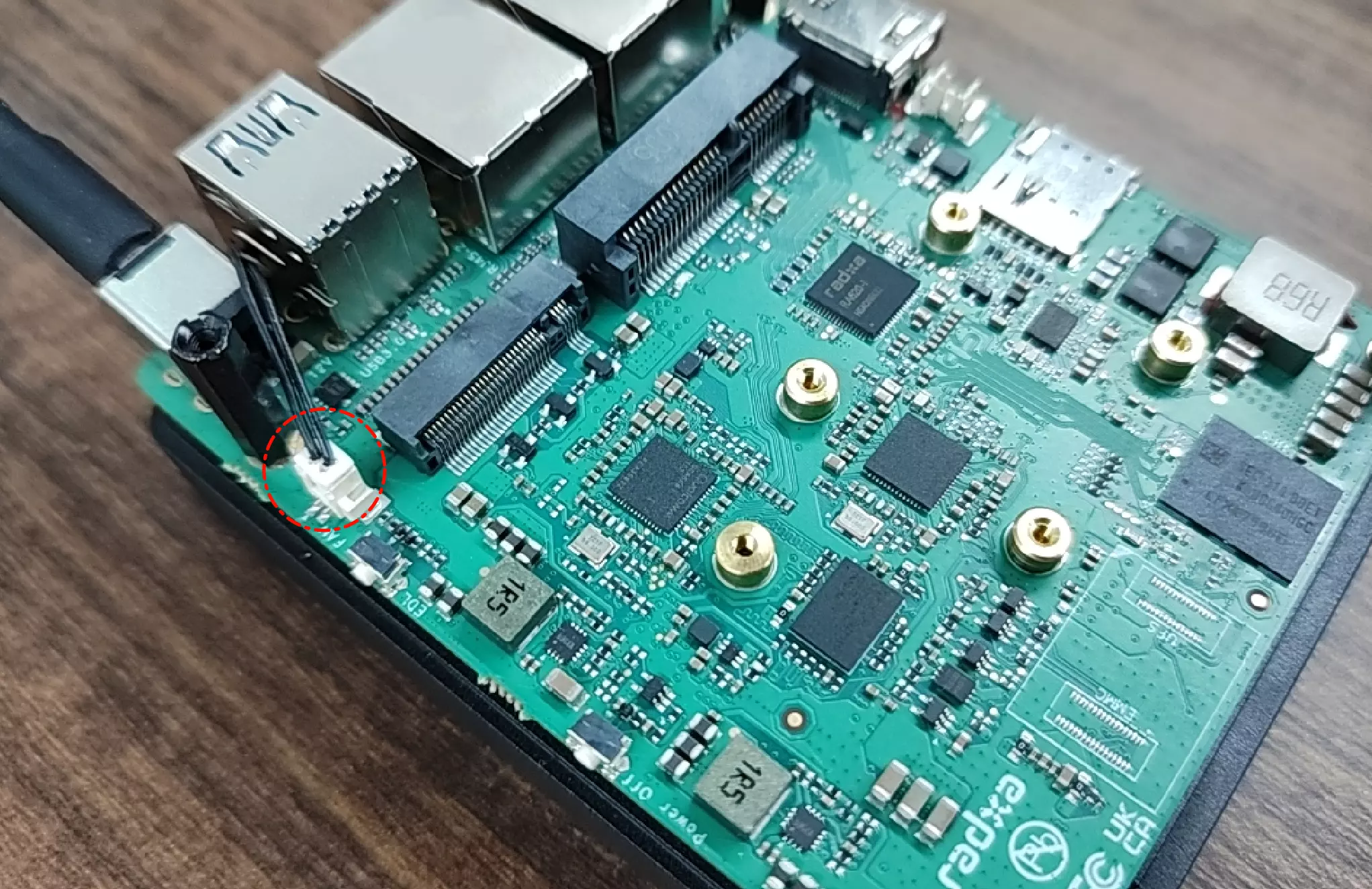 风扇接口 | Radxa Docs